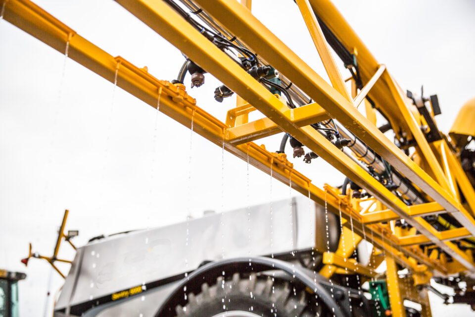 Liquid Fertilisers | OMEX - Advanced Crop Nutrition